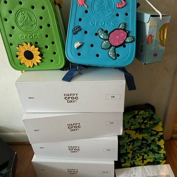 CROCS | Accessories | Crocs Stuff Read Description | Poshmark